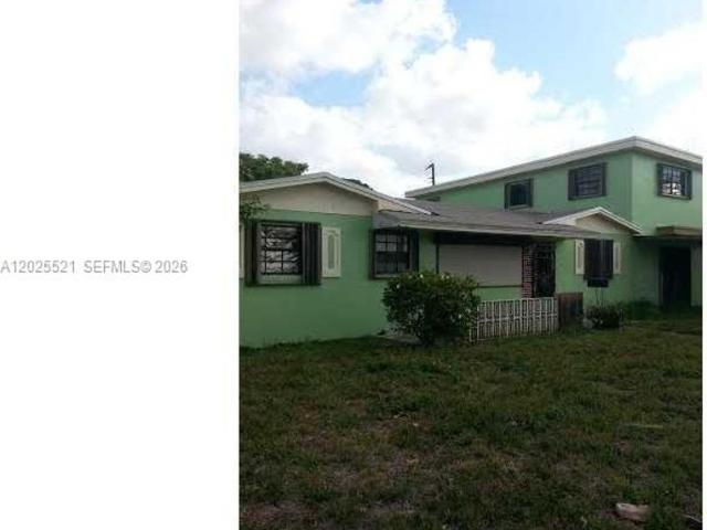 Luxury Villa for sale in Miami Gardens, Florida