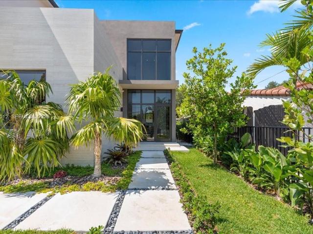 Luxury Villa for sale in Miami, Florida