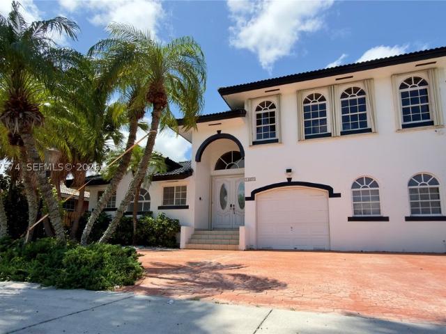 Luxury Villa for sale in Miami, Florida