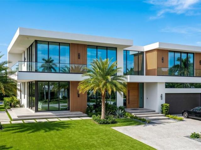 Luxury Villa for sale in Miami, Florida