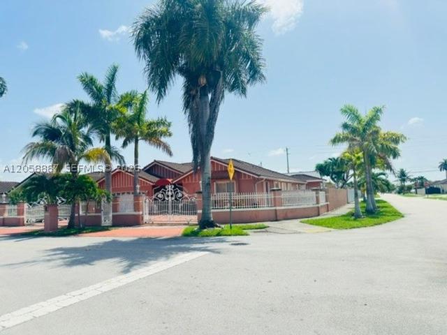Luxury Villa for sale in Miami, Florida