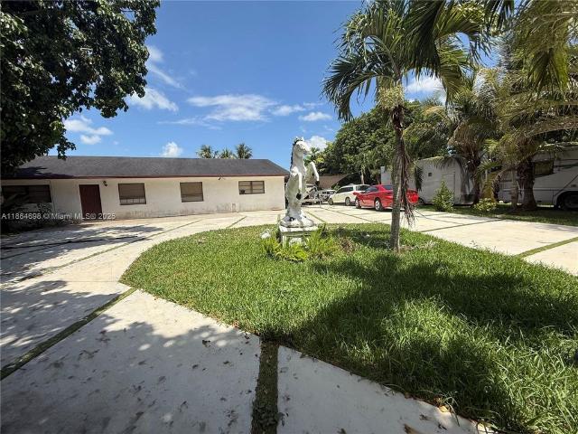 4 bedroom luxury Villa for sale in Miami, Florida
