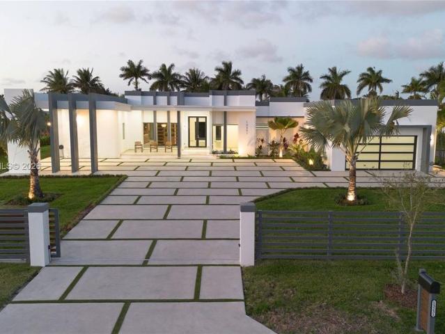 Luxury Villa for sale in Miami, Florida