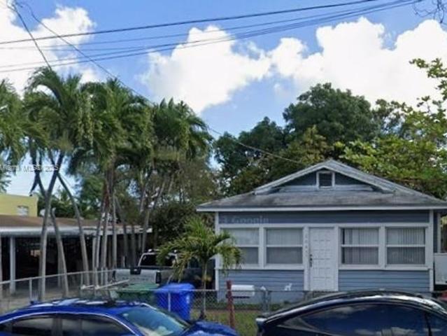 Luxury Villa for sale in Miami Heights Trailer Park, Florida
