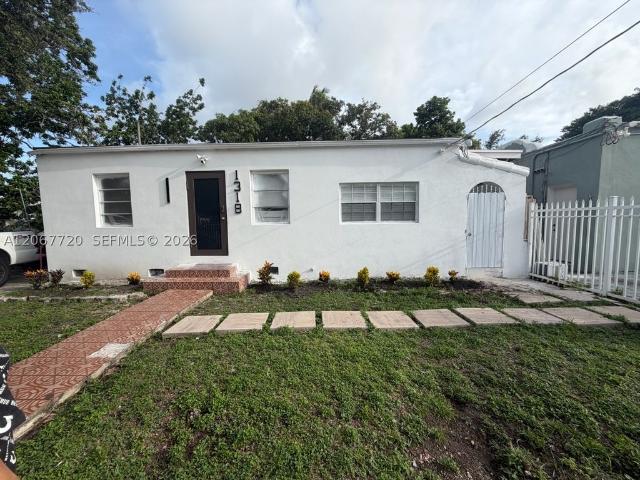 Luxury Villa for sale in Miami Heights Trailer Park, Florida