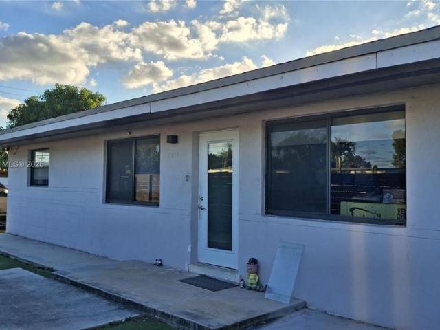 Luxury Villa for sale in Miami Heights Trailer Park, Florida