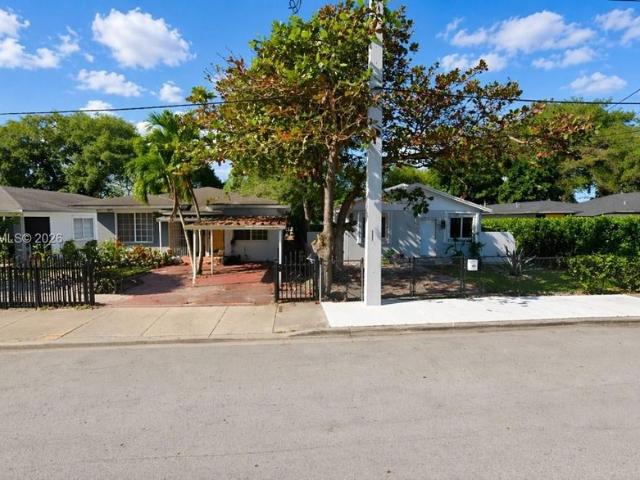 Luxury Villa for sale in Miami Heights Trailer Park, Florida