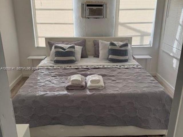 Luxury Villa for sale in Miami Heights Trailer Park, United States