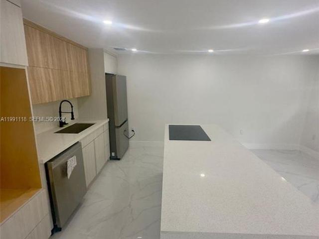 Luxury Villa for sale in Miami Heights Trailer Park, United States