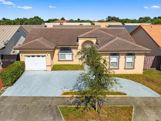Luxury Villa for sale in Miami Lakes, Florida