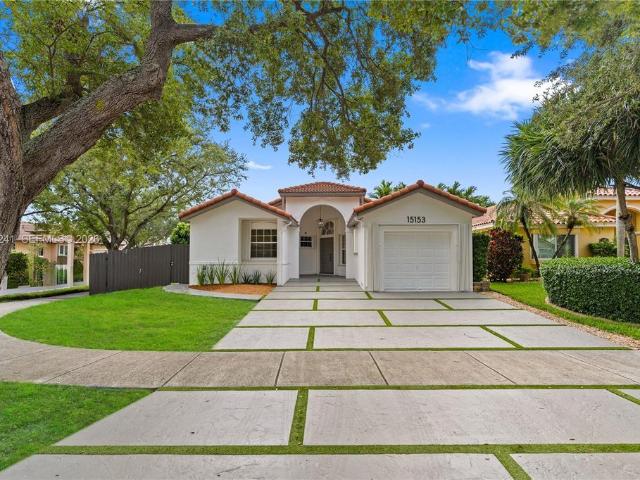 Luxury Villa for sale in Miami Lakes, United States