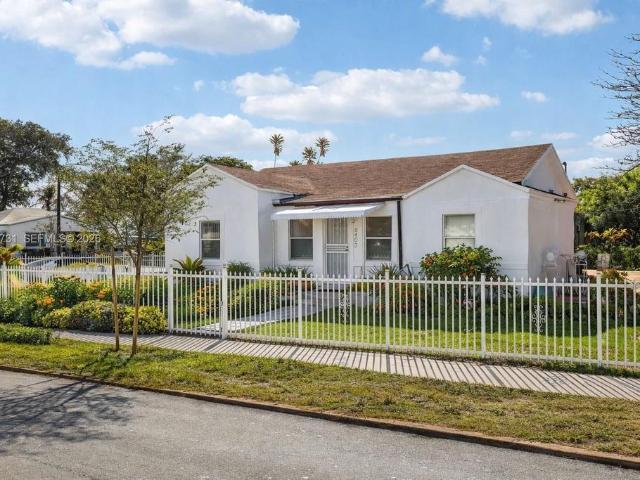Luxury Villa for sale in Miami Shores, Florida
