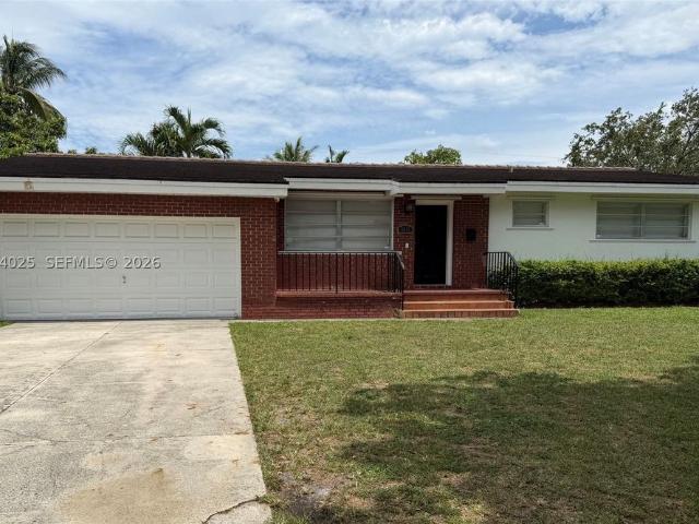 Luxury Villa for sale in Miami Springs, United States