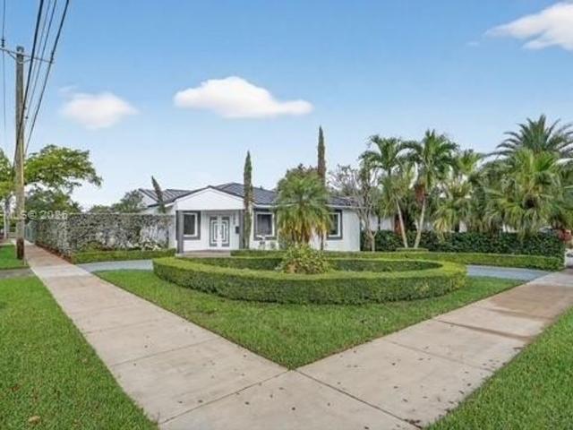 Luxury Villa for sale in Miami Springs, Florida