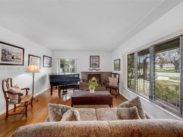 Luxury Villa for sale in Miami Springs, Florida