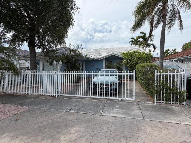 Luxury Villa for sale in Miami Terrace Mobile Home, United States