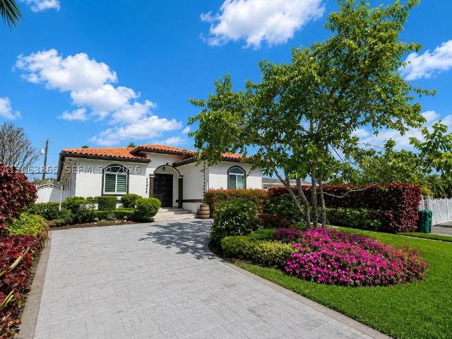 Luxury Villa for sale in Miami Terrace Mobile Home, Florida