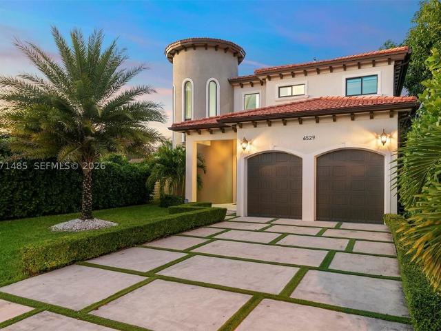 Luxury Villa for sale in Miami, United States