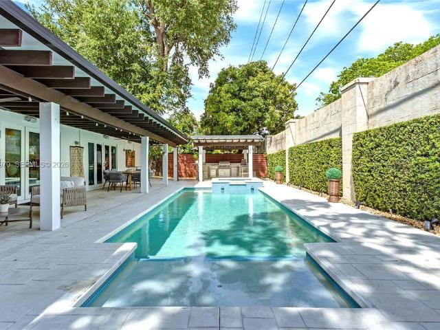 Luxury Villa for sale in Miami, United States