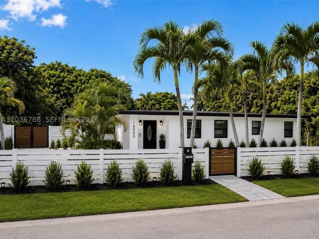 Luxury Villa for sale in Miami, United States