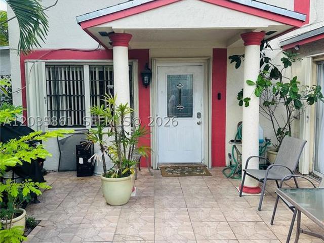 6 bedroom luxury Villa for sale in Miami, Florida