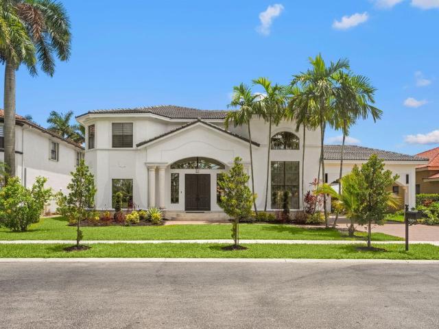5 bedroom luxury Villa for sale in Miramar, Florida