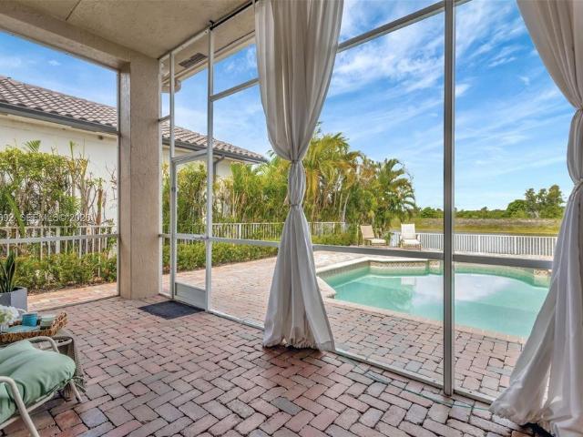 Luxury Villa for sale in Miramar, United States