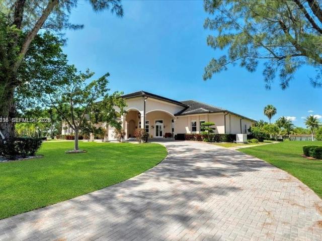 Luxury Villa for sale in Miramar, Florida