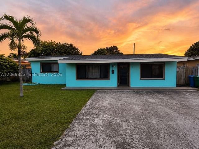 Luxury Villa for sale in Miramar, Florida