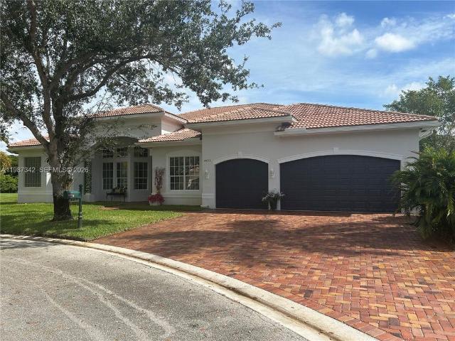 Luxury Villa for sale in Miramar, Florida