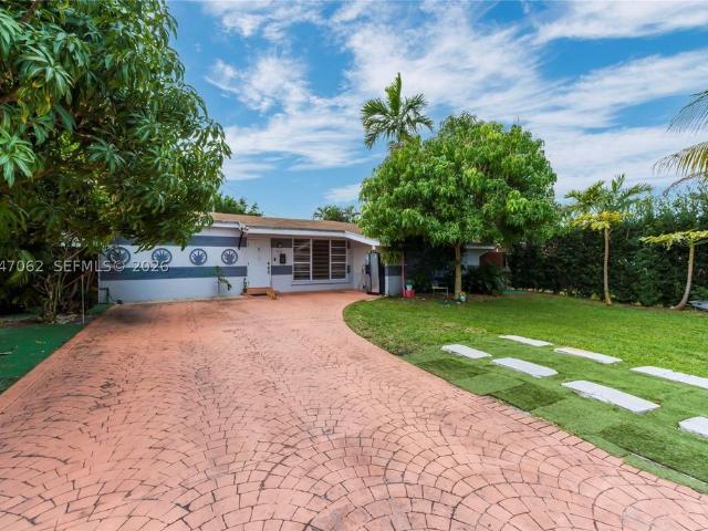 Luxury Villa for sale in Miramar, Florida