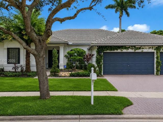 Luxury Villa for sale in Miramar, Florida