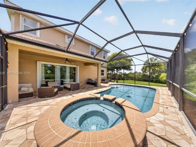 Luxury Villa for sale in North Fort Myers, Florida