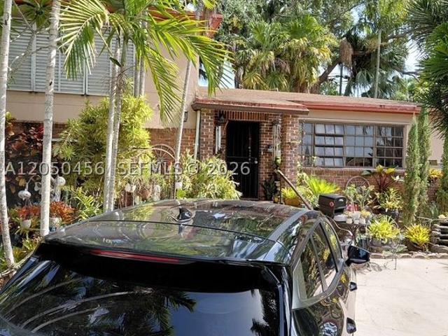 Luxury Villa for sale in North Miami, Florida