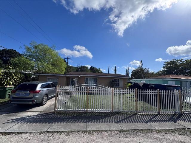 Luxury Villa for sale in North Miami, Florida