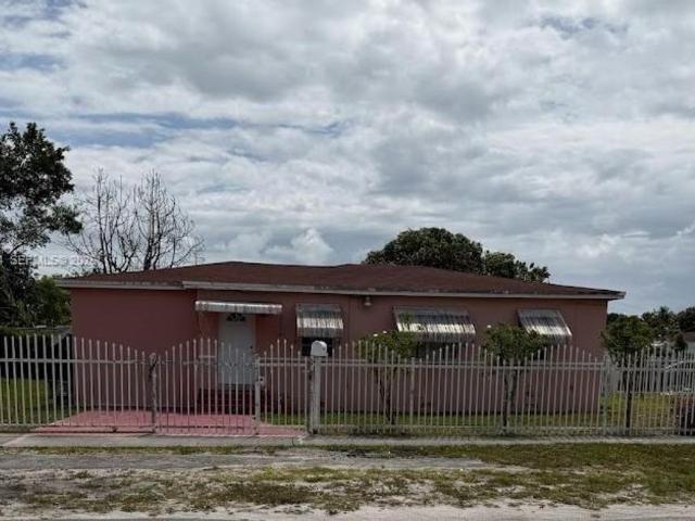 Luxury Villa for sale in North Miami, Florida