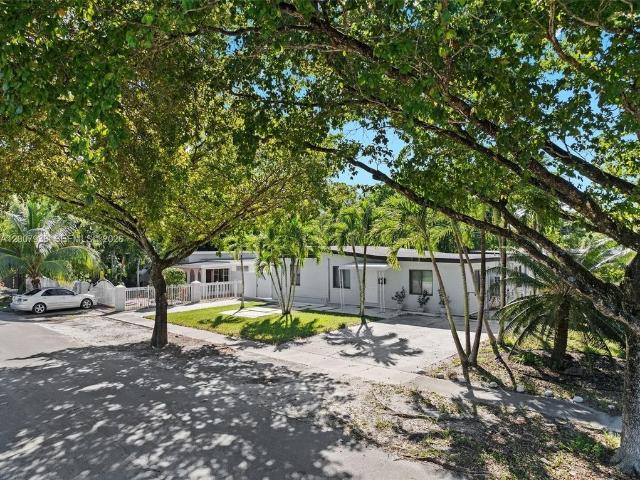 Luxury Villa for sale in North Miami, Florida