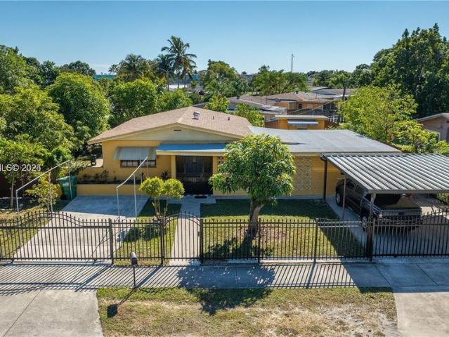 Luxury Villa for sale in North Miami, Florida