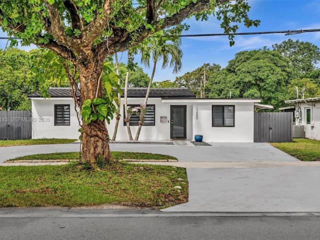 Luxury Villa for sale in North Miami, United States