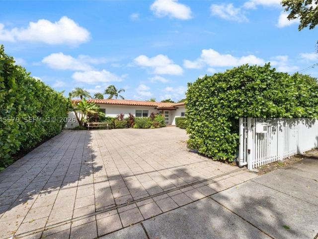 Luxury Villa for sale in North Miami, United States