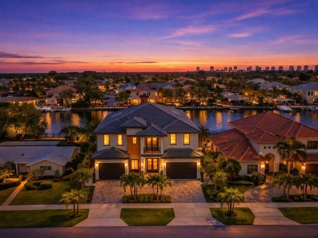 Luxury Villa for sale in North Palm Beach, United States