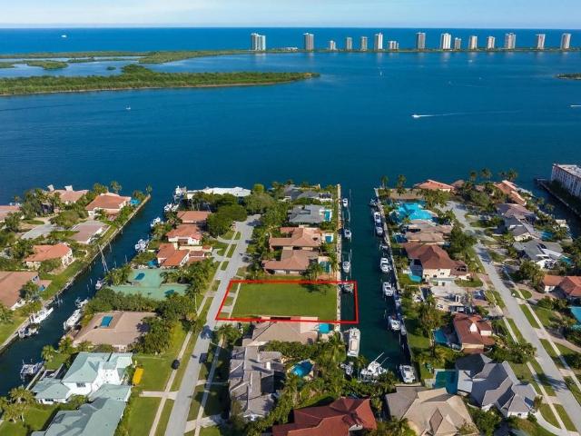 Luxury Villa for sale in North Palm Beach, United States