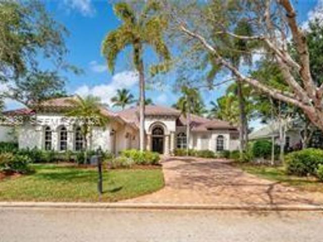 Luxury Villa for sale in Naples, United States