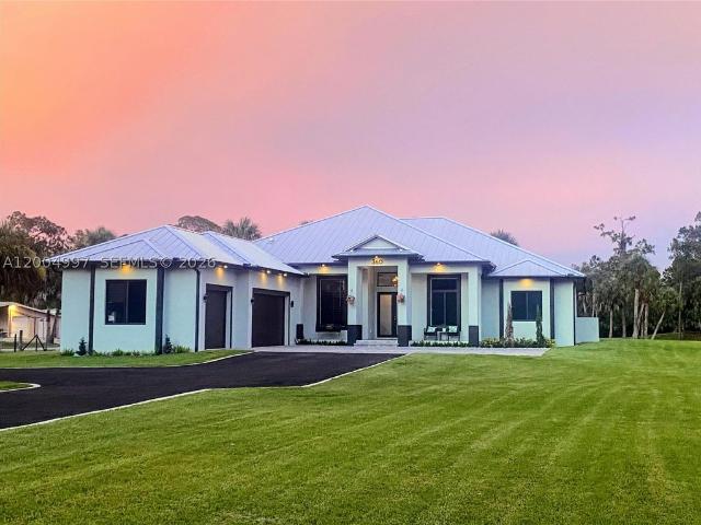 Luxury Villa for sale in Naples, United States