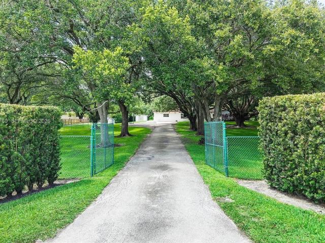Luxury Villa for sale in Southwest Ranches, Florida