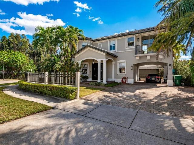 Luxury Villa for sale in South Miami Heights, Florida
