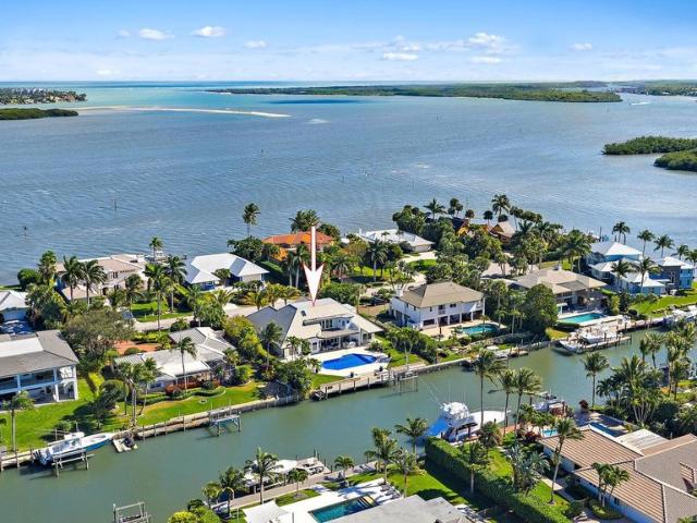 4 bedroom luxury Villa for sale in Sewall's Point, United States