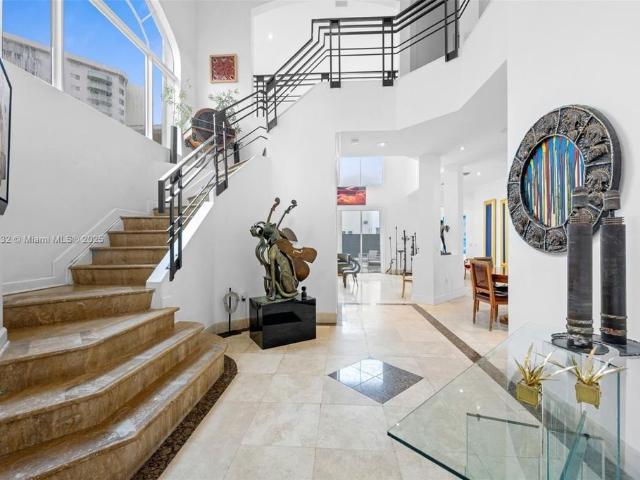 Luxury Villa for sale in Sunny Isles Beach, Florida