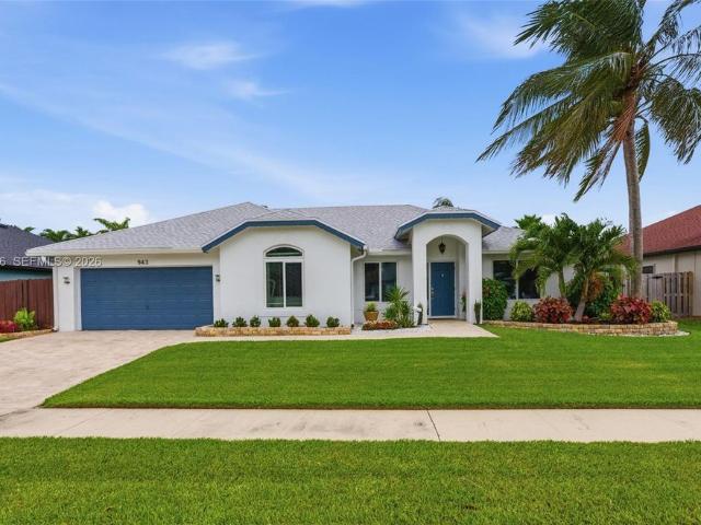 Luxury Villa for sale in Sunrise, Florida