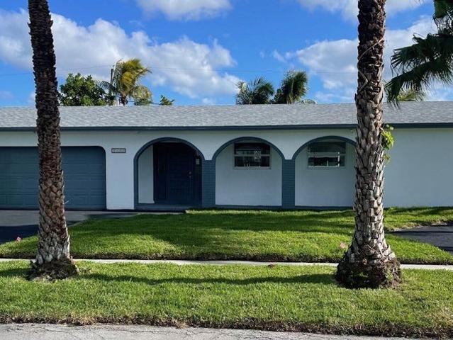 Luxury Villa for sale in Sunrise, Florida